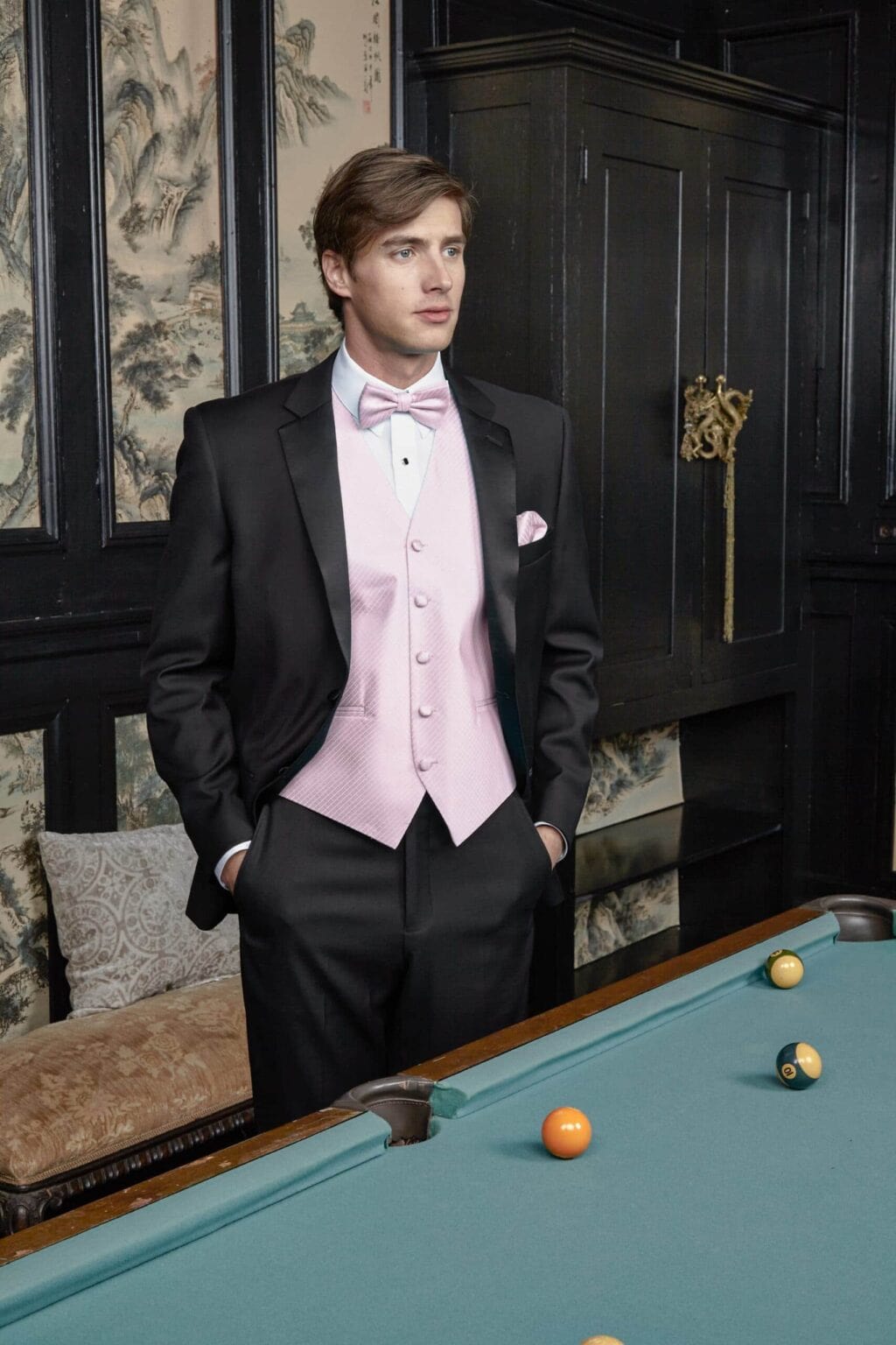 Best Places to Rent a Tuxedo in 2025